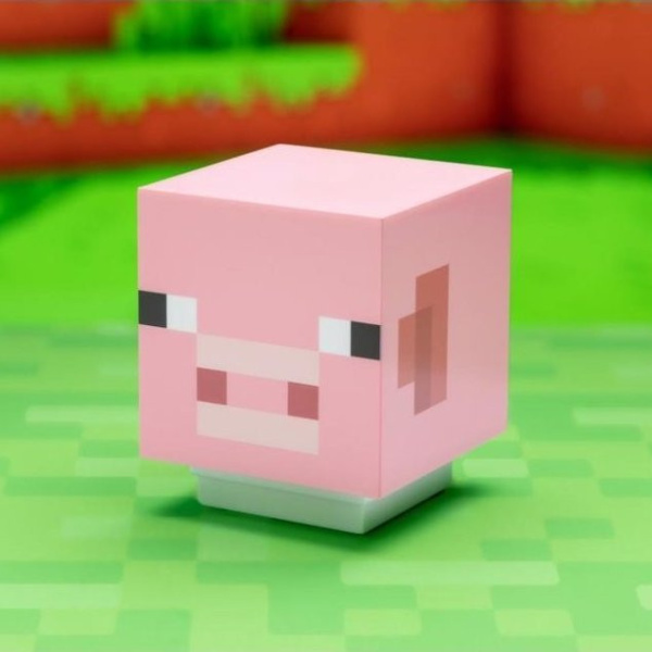 Stolová lampa so zvukom – Minecraft prasiatko | Manboxeo.sk